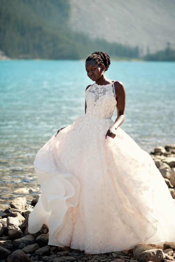 Moraine Lake Bride wears Hayley Paige - Tara Whittaker Photography