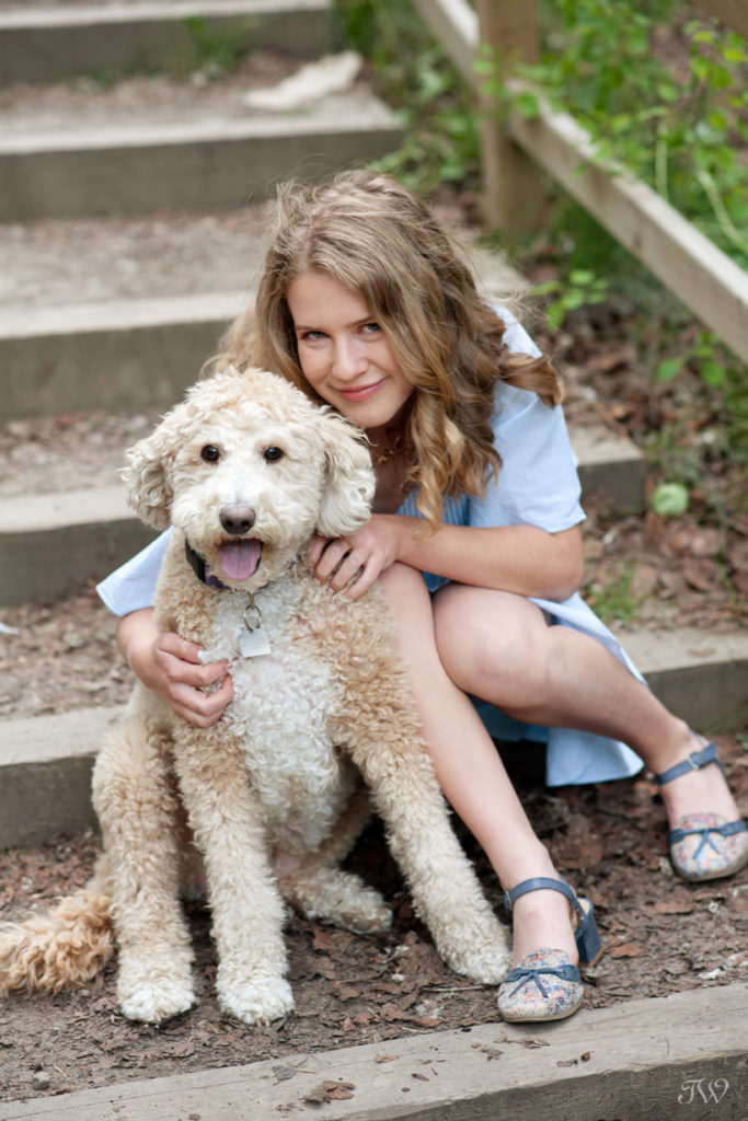 Family photos at Sandy Beach - Tara Whittaker Photography