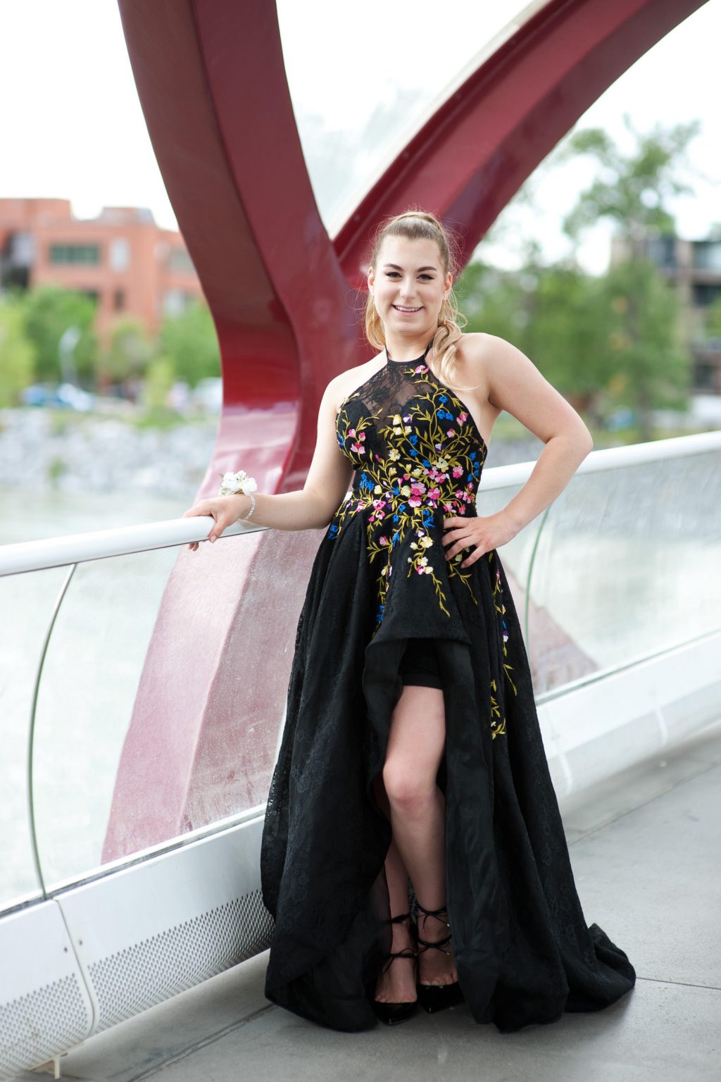 Calgary grad photos - Tara Whittaker Photography